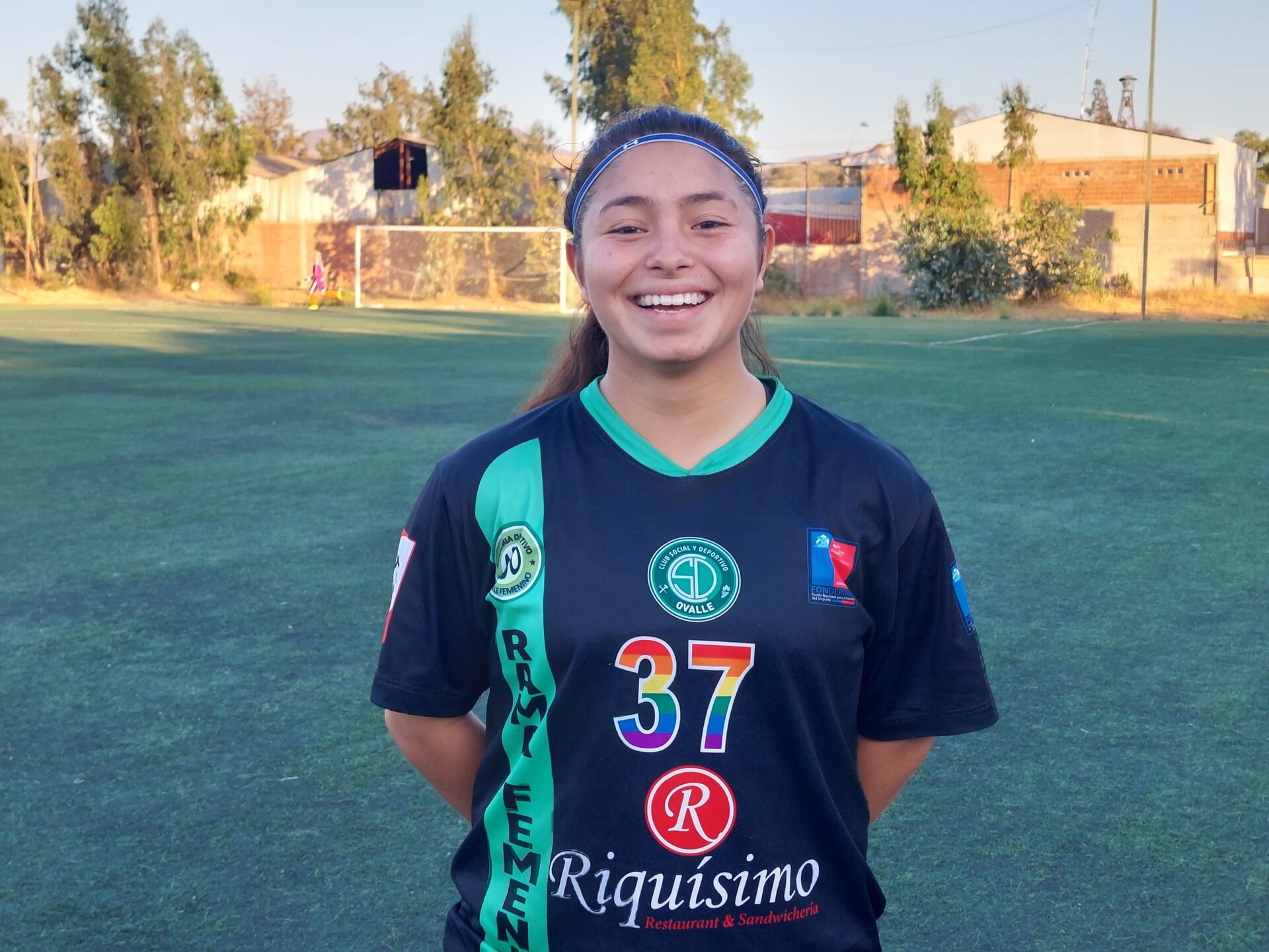 Janitza Contreras repasa su emergente carrera y su paso por el fútbol ...