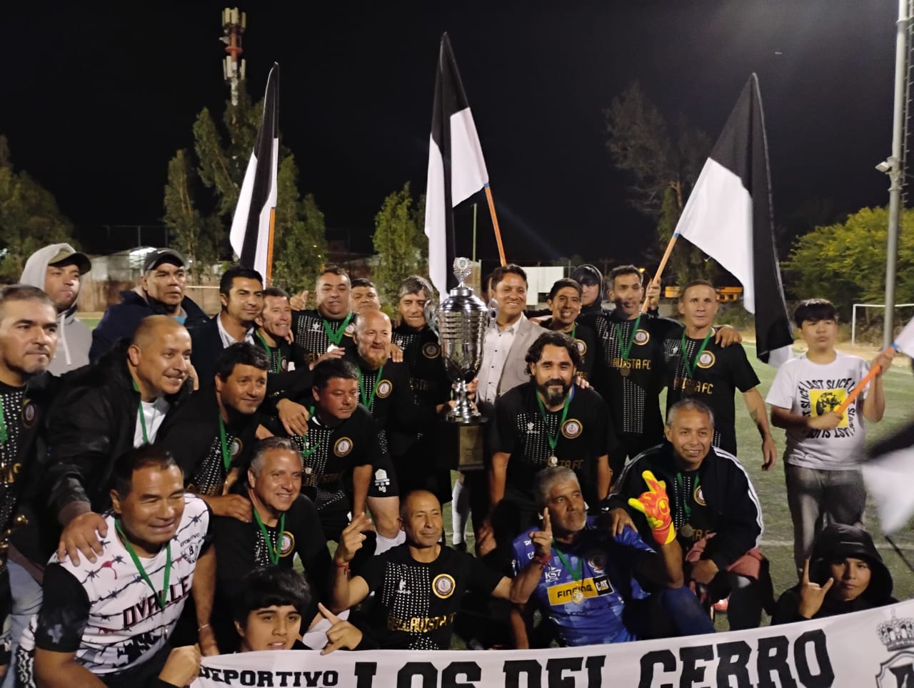 Bellavista celebra un nuevo título en la categoría sénior 45 de la AFAO ...